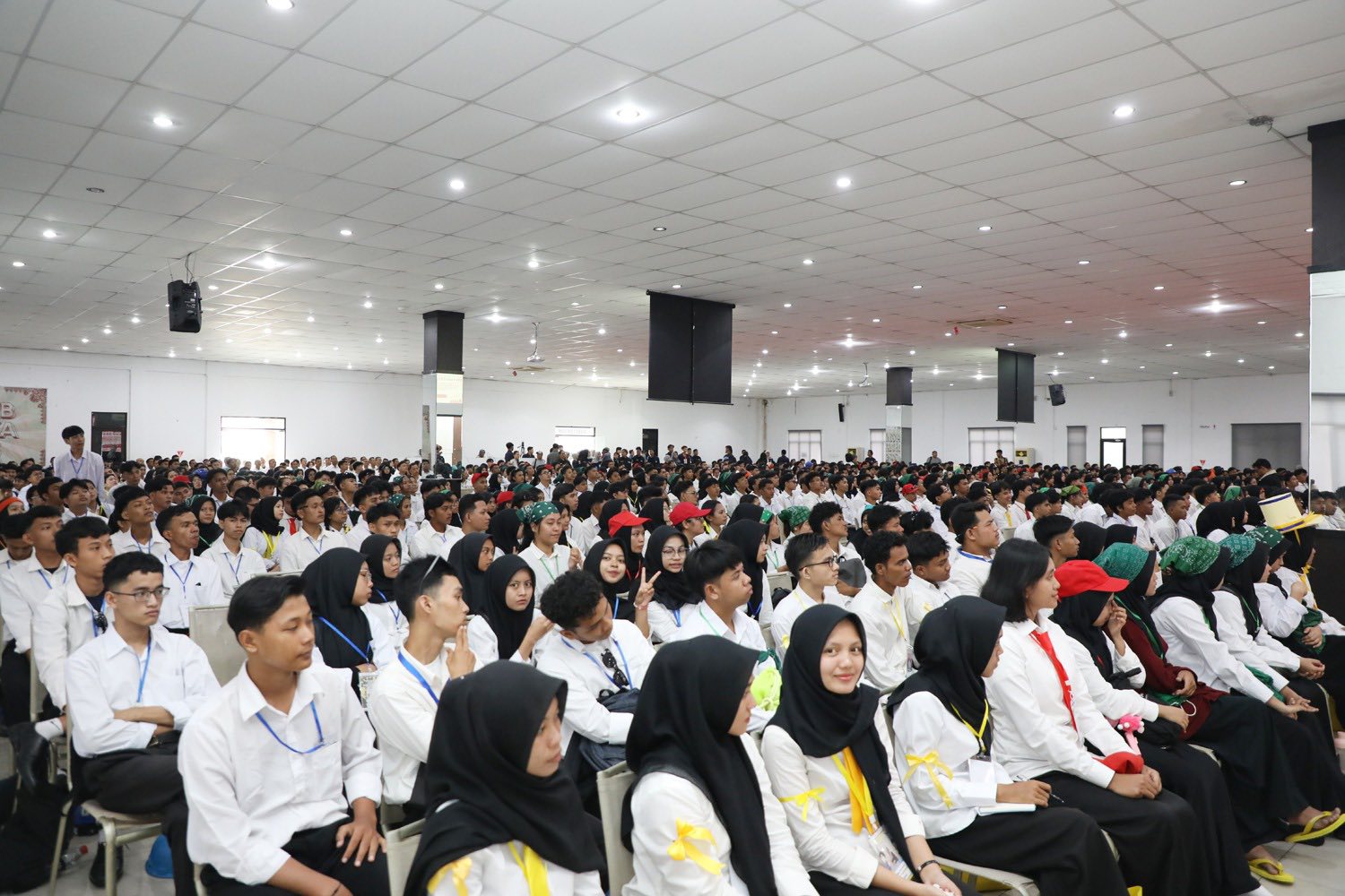 Ratusan Mahasiswa Baru UNRIKA Ikut PKKMB 2025 - prokepri.com