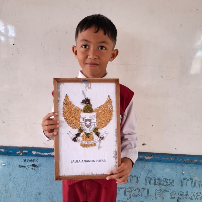 Jaula Ananda, Siswa SD 001 Kuala Maras Anambas Diganjar Penghargaan ...