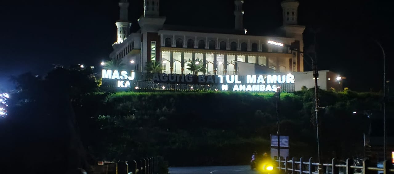 Keindahan Masjid Agung Baitul Ma’mur Tarempa Tak Kayak Dulu, Sejumlah ...