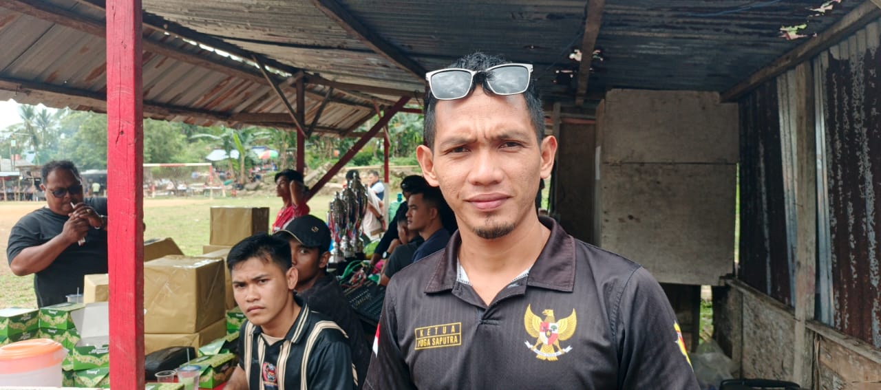 Yoga Harapkan Perhatian Pemkab Anambas Perbaiki Lapangan Sepak Bola di ...